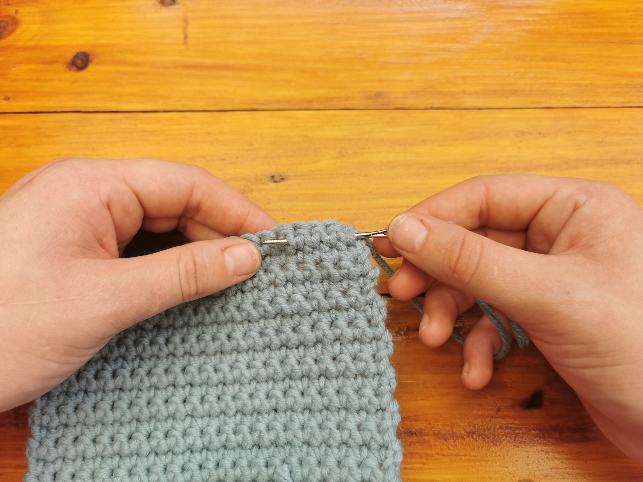 How to crochet: For Absolute beginners · Hopelessly Devoted Crochet